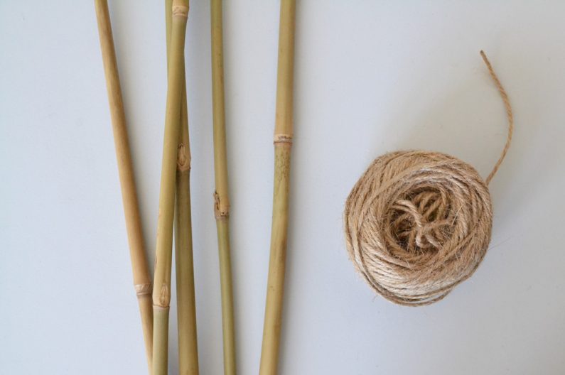 D.I.Y Bamboo Cane Blanket Ladder • Hollie Berries