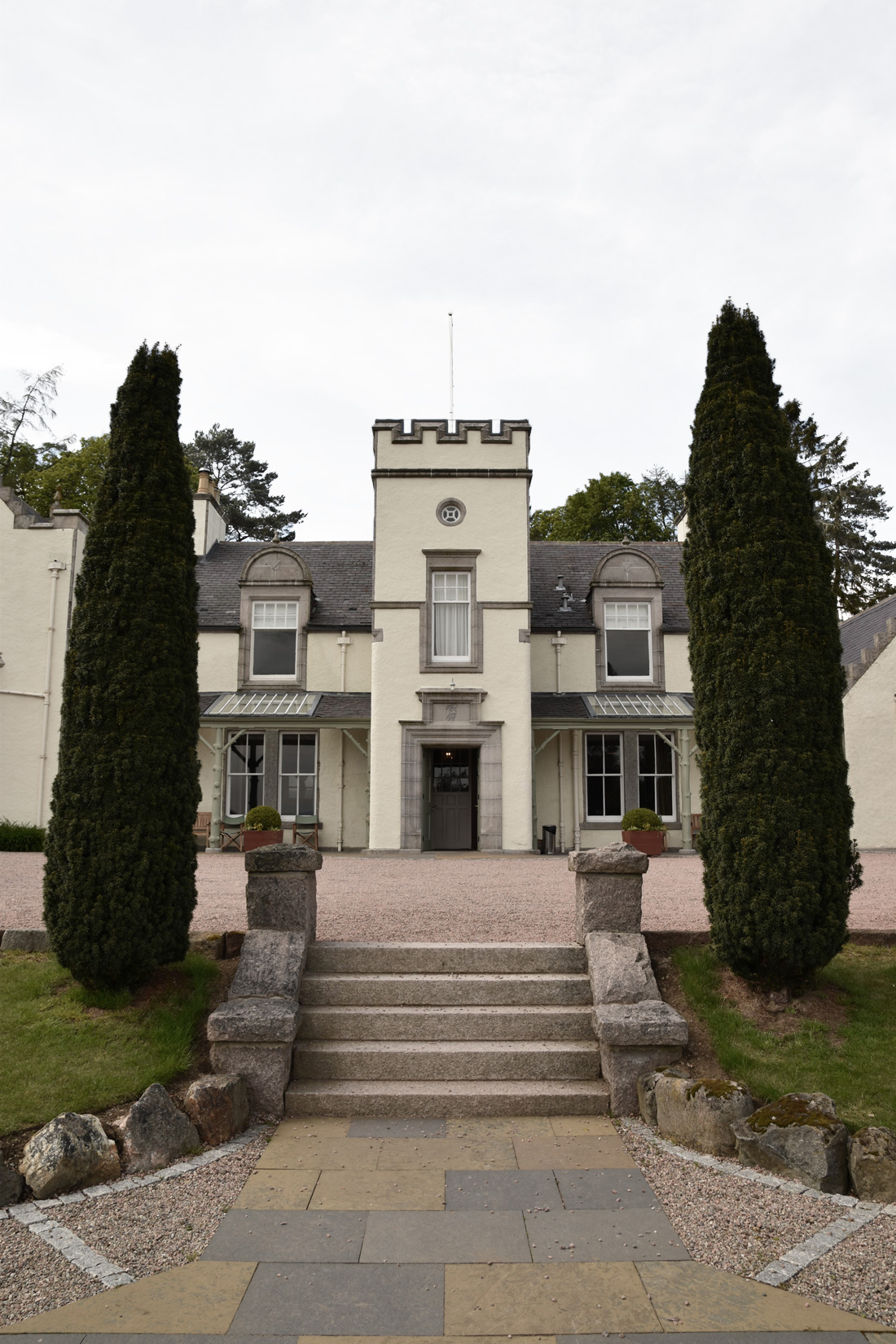 Douneside House • Hollie Berries