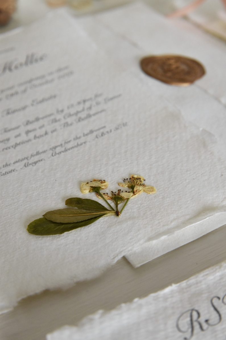 Hollie Berries Wedding: DIY Pressed Flower Invitations • Hollie Berries